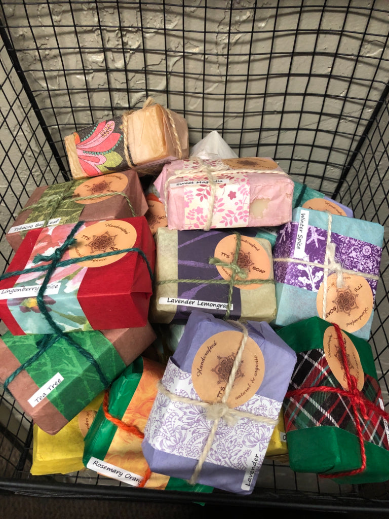 Great Gift Ideas! – Beatnik Bettys Resale Butik